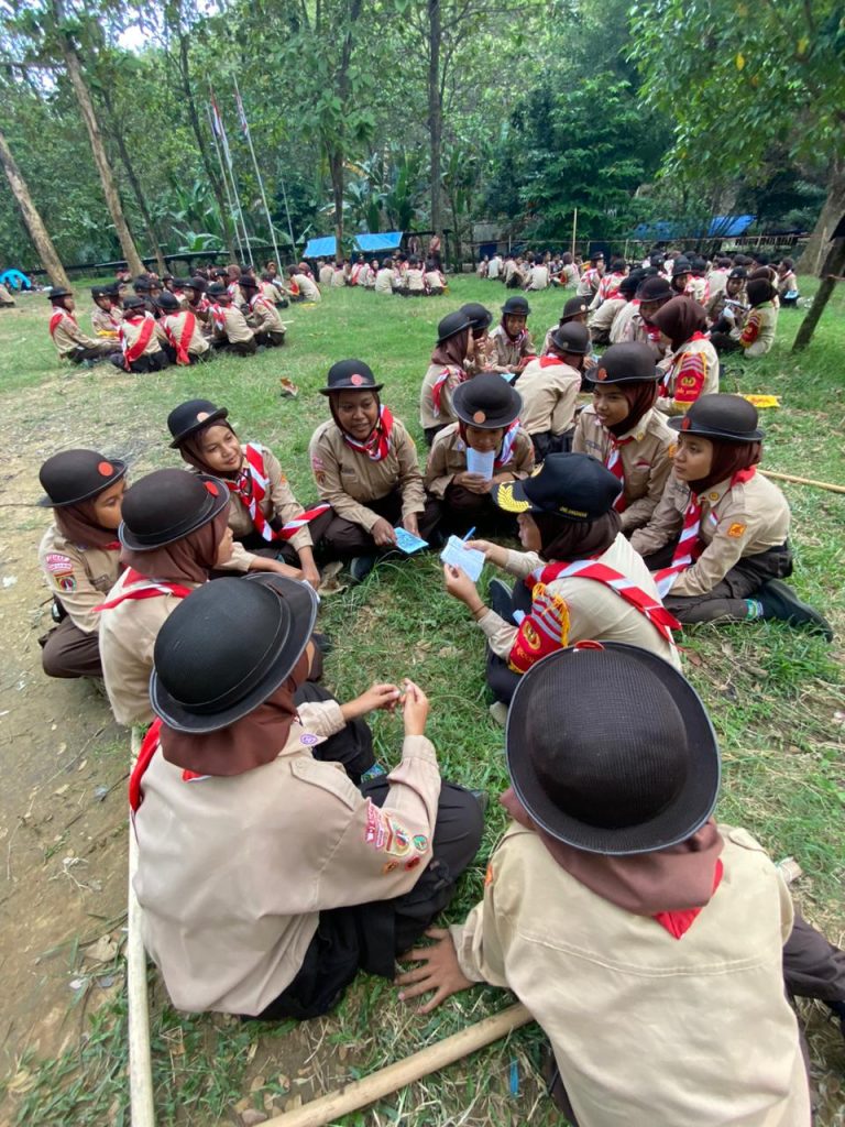 PELANTIKAN RAMU DAN RAKIT PRAMUKA PENGGALANG MTs. MAZRO'ATUL HUDA ...